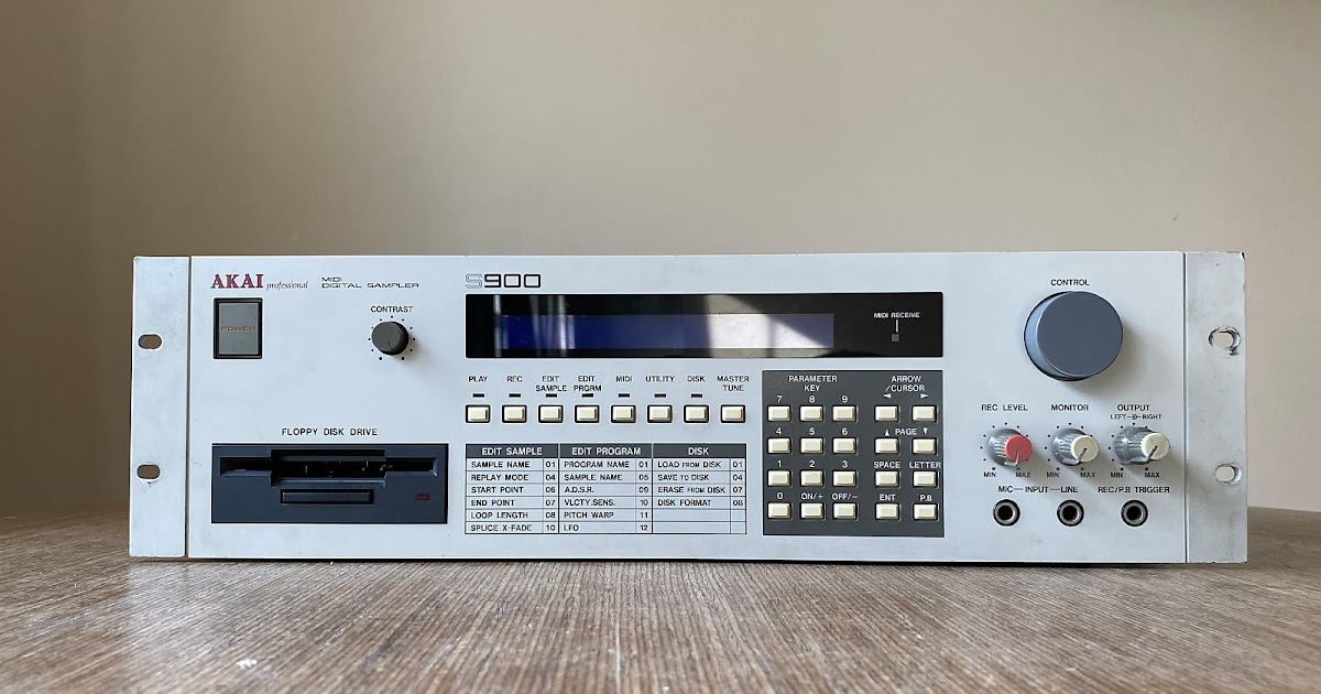 MATRIXSYNTH: Akai S900 MIDI Digital Sampler SN 20125-01141