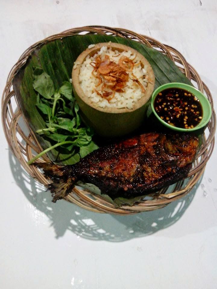 Travelisfood: Warung Nasi Bambu ABSAL