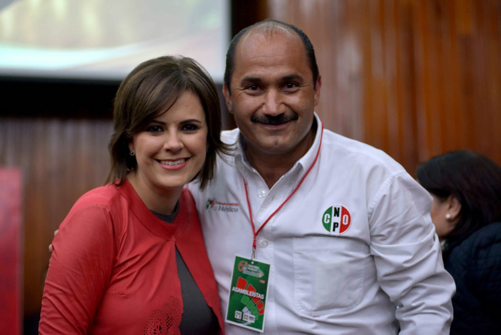 Hilda Flores Escalera, Senadora: 6ª Asamblea Nacional de la CNOP