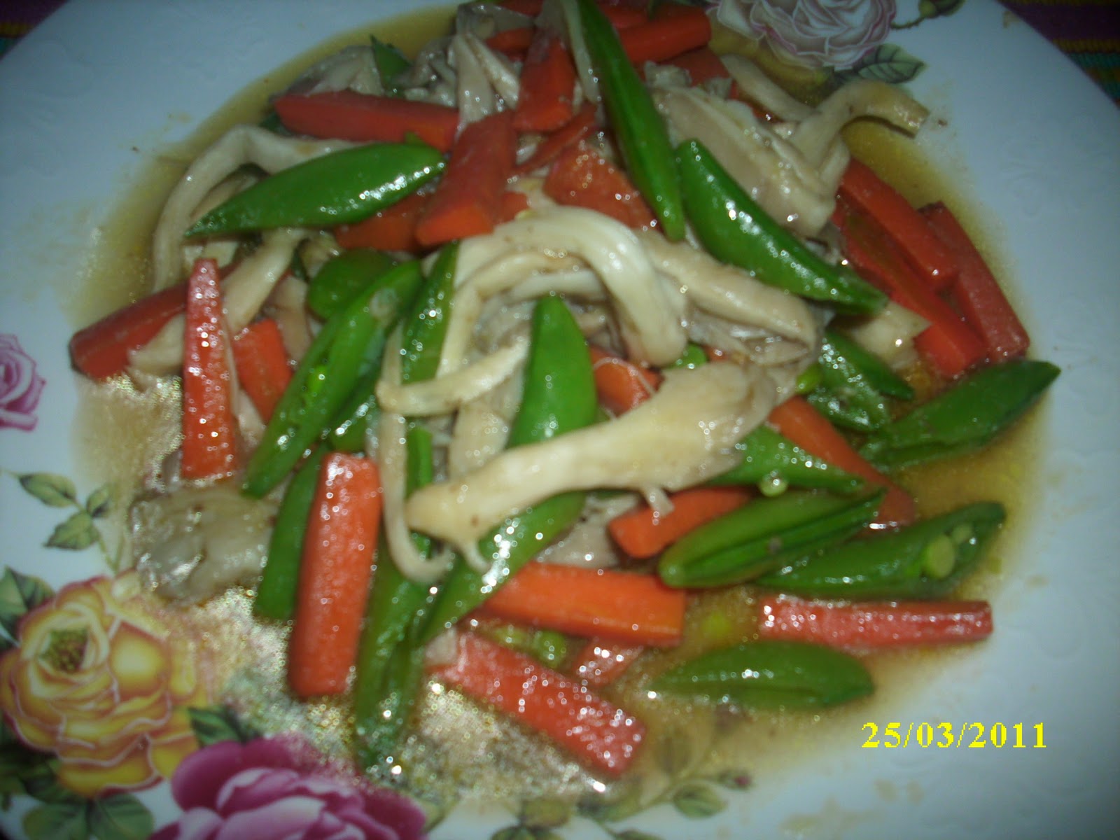 Resepi Cendawan Goreng Campur - sarakianzr