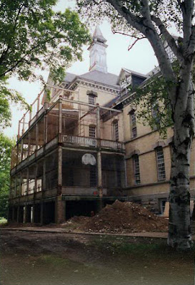 nailhed: The "Asylum Beautiful," Pt. 1