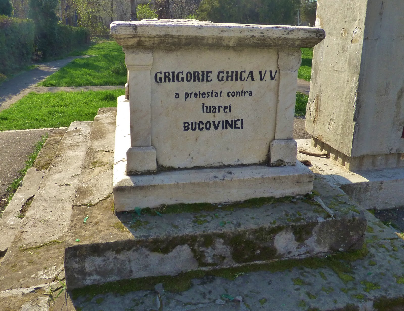 Viajar e descobrir: Roménia - Iaşi - Parcul Grigore Ghica - Monumento a ...