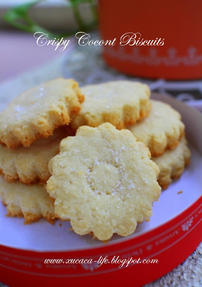 Butter . Flour & Me 爱的心灵之约: Crispy Coconut Biscuits（椰丝脆饼）