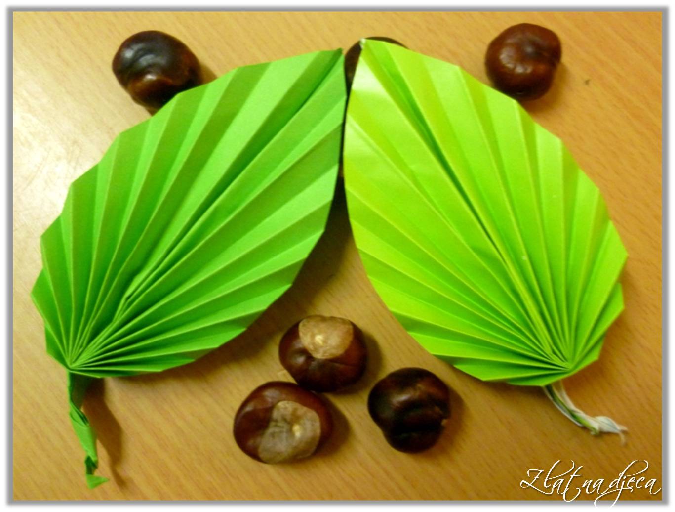 Zlatna djeca: Lišće od kolaž-papira