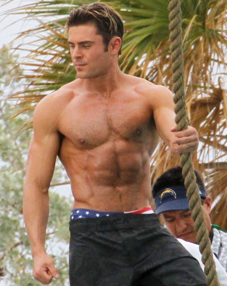 Hunksinswimsuits: Actor in Speedos - uber hottie Zac Effron