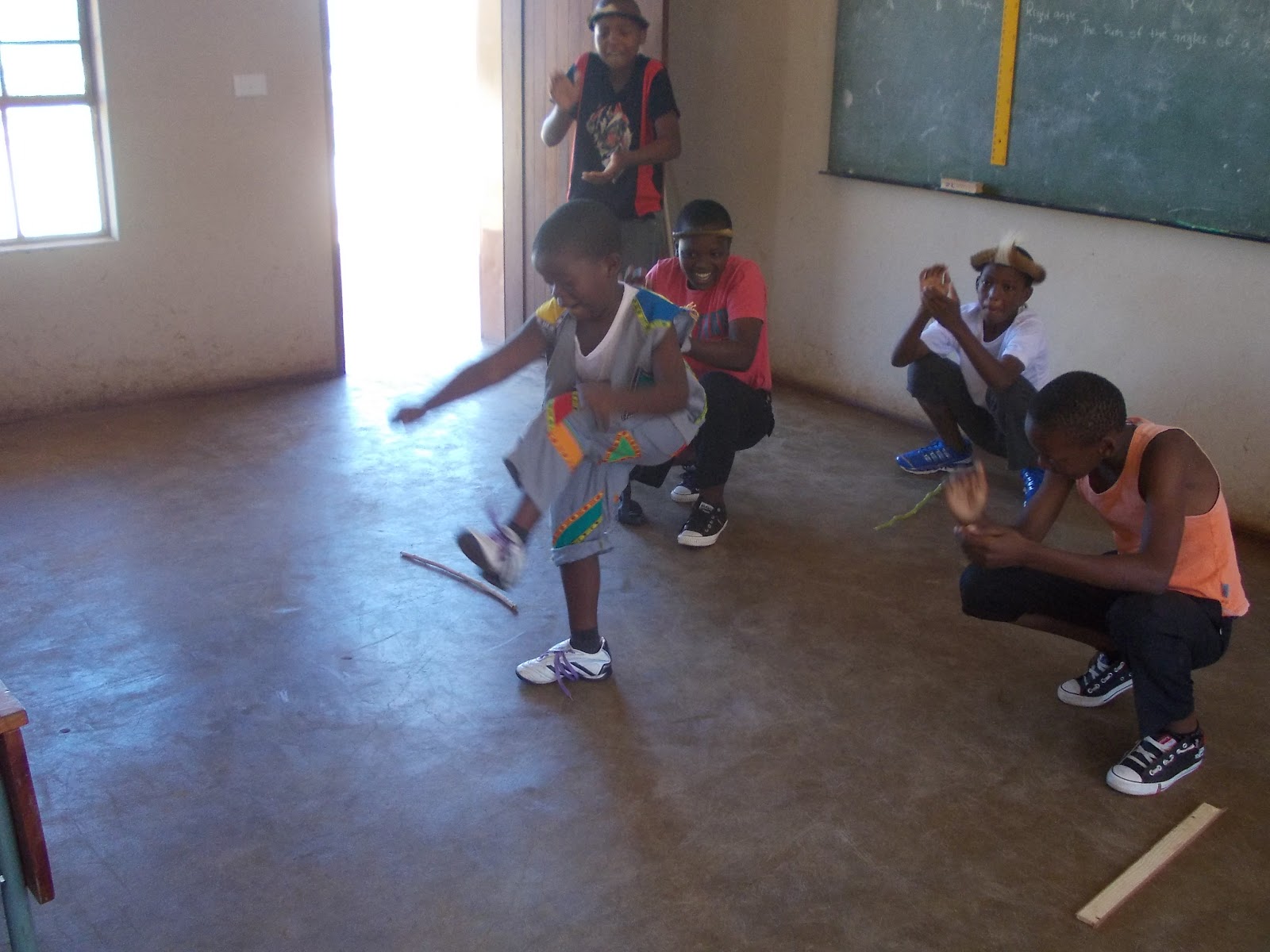 Inqolayolwazi Primary School: Gallery