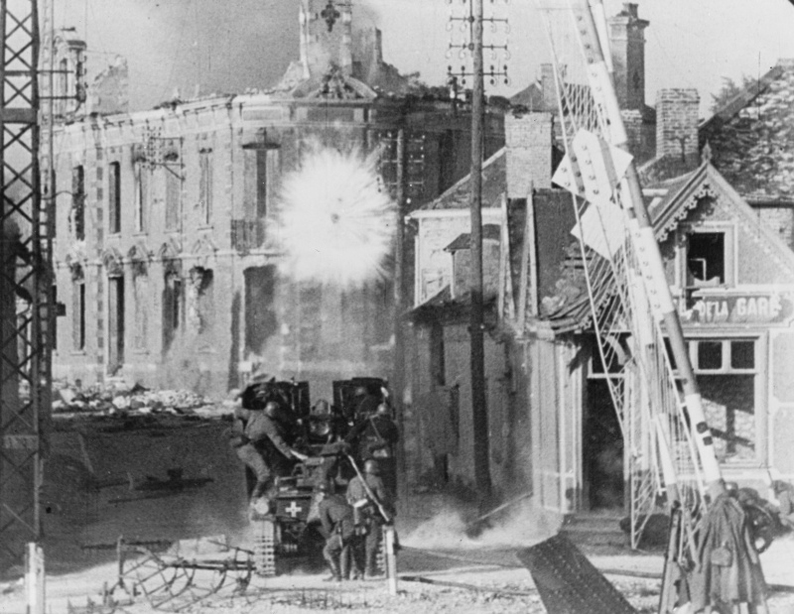 ARTILLERÍA STURMPANZER I "BISON" EN ACCIÓN - WW2 en Imágenes - Blog ...