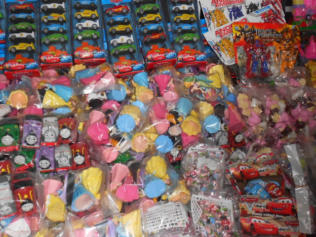 Jual ornamen kue ultah Helokitty , Jack Pirate , Barbie , Minion , cars ... Jual ornamen kue ultah Helokitty , Jack Pirate , Barbie , Minion , cars ...