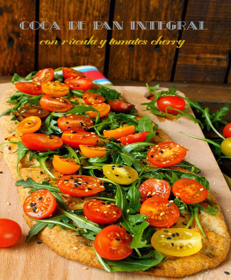 COCA DE PAN INTEGRAL CON RÚCULA Y TOMATES CHERRY (XAVIER BARRIGA) | El ...