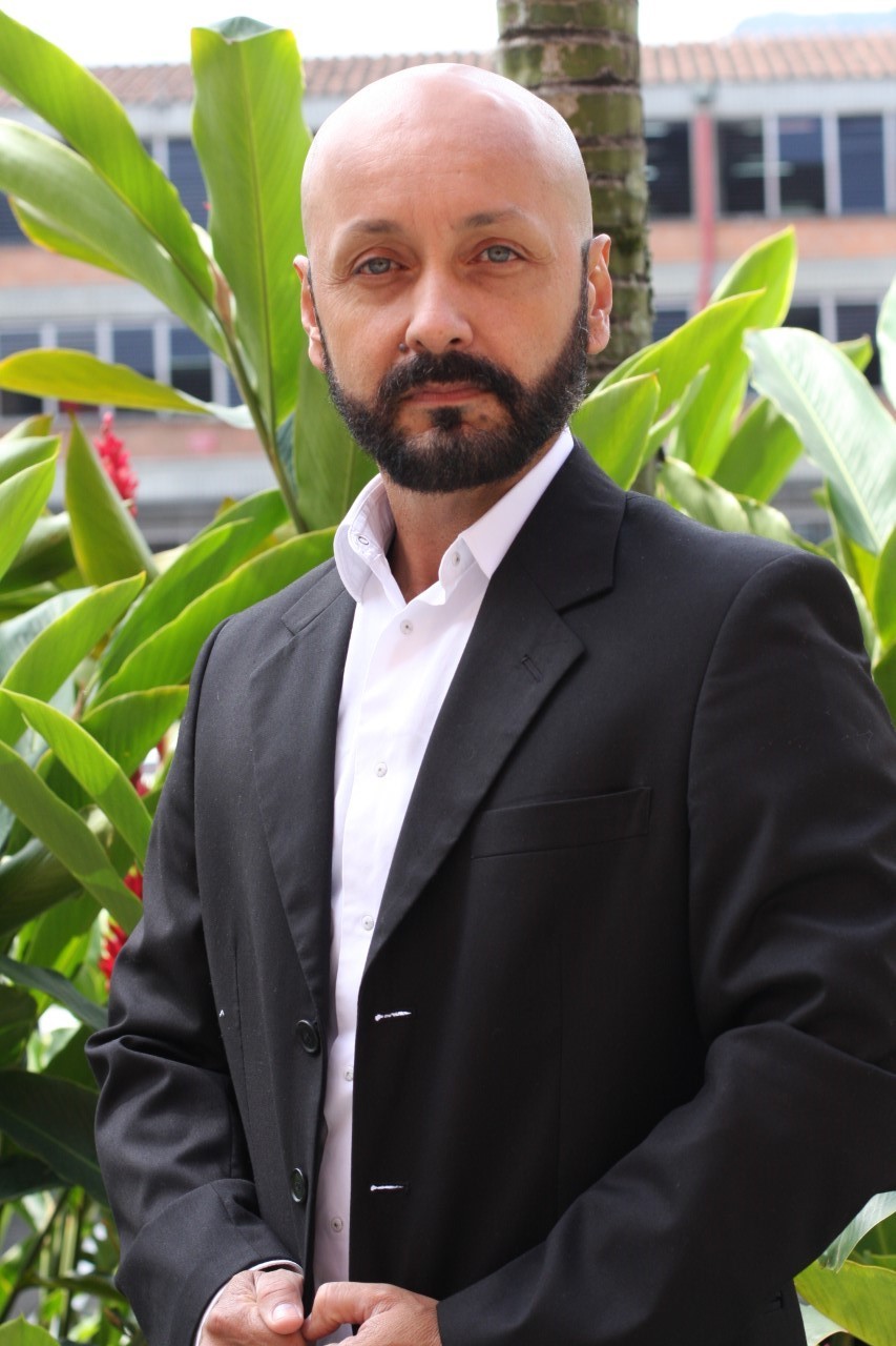 Paper: DOCENTES DE NUESTRA FACULTAD PUBLICAN CAPÍTULO DE LIBRO PARA ...