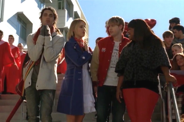 Glee 3x13 – Heart