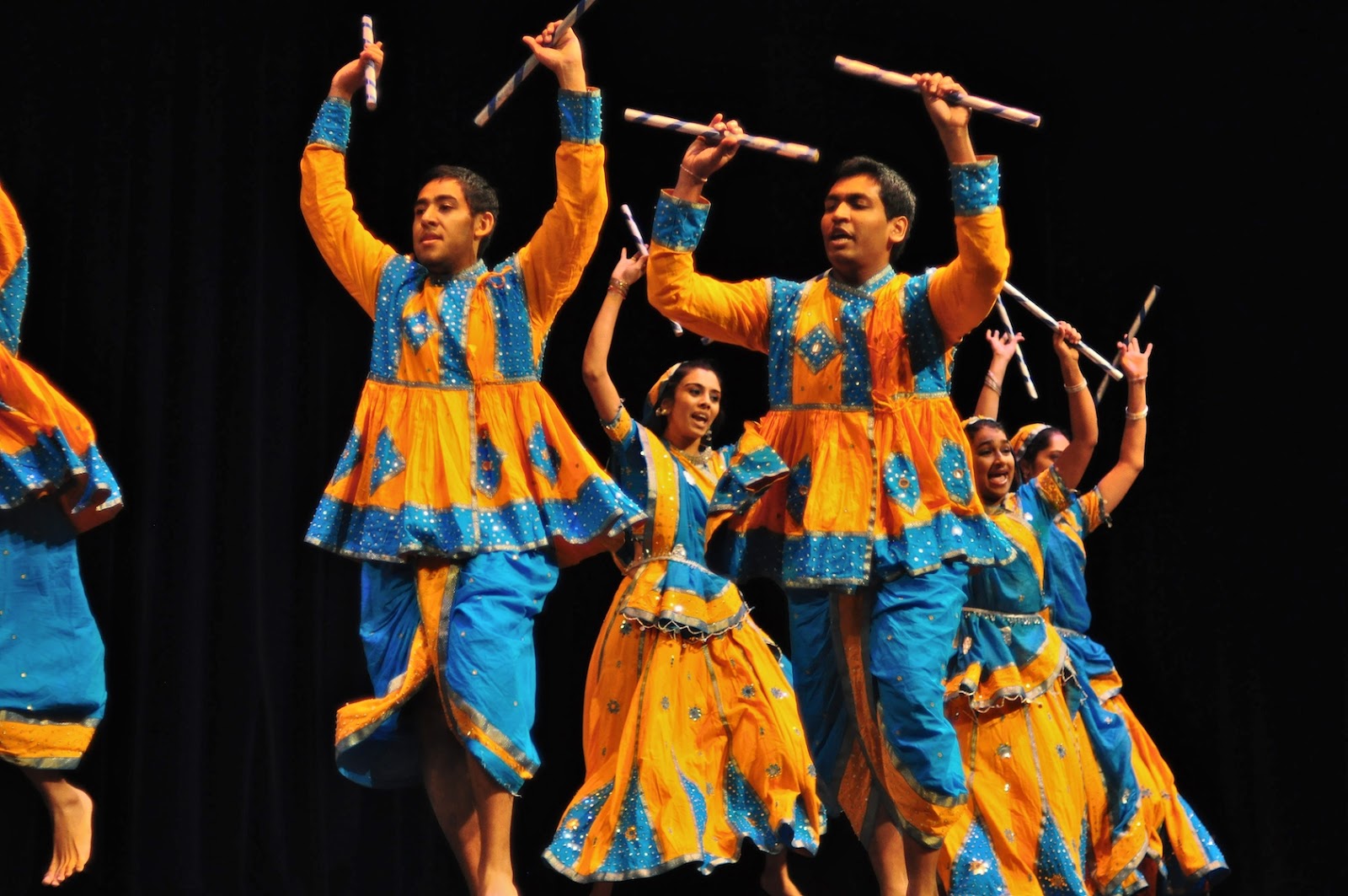 Garba Dandiya Dance Night Images Photos Event 2018 Navratri 2018 Images garba-dandiya-dance-night-images-photos-event-2018-navratri-2018-images