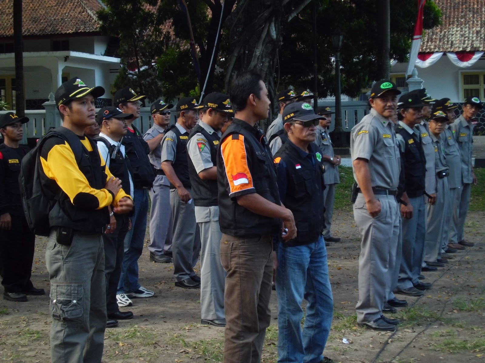 RADIO ANTAR PENDUDUK INDONESIA : 2012