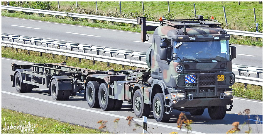SCANIA: Scania 8x4 Dutch army #34