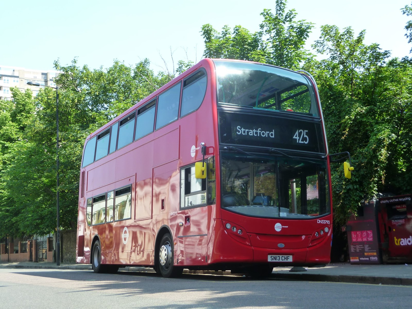 Tom London & Surrey Bus Blog: Route 425 Observations