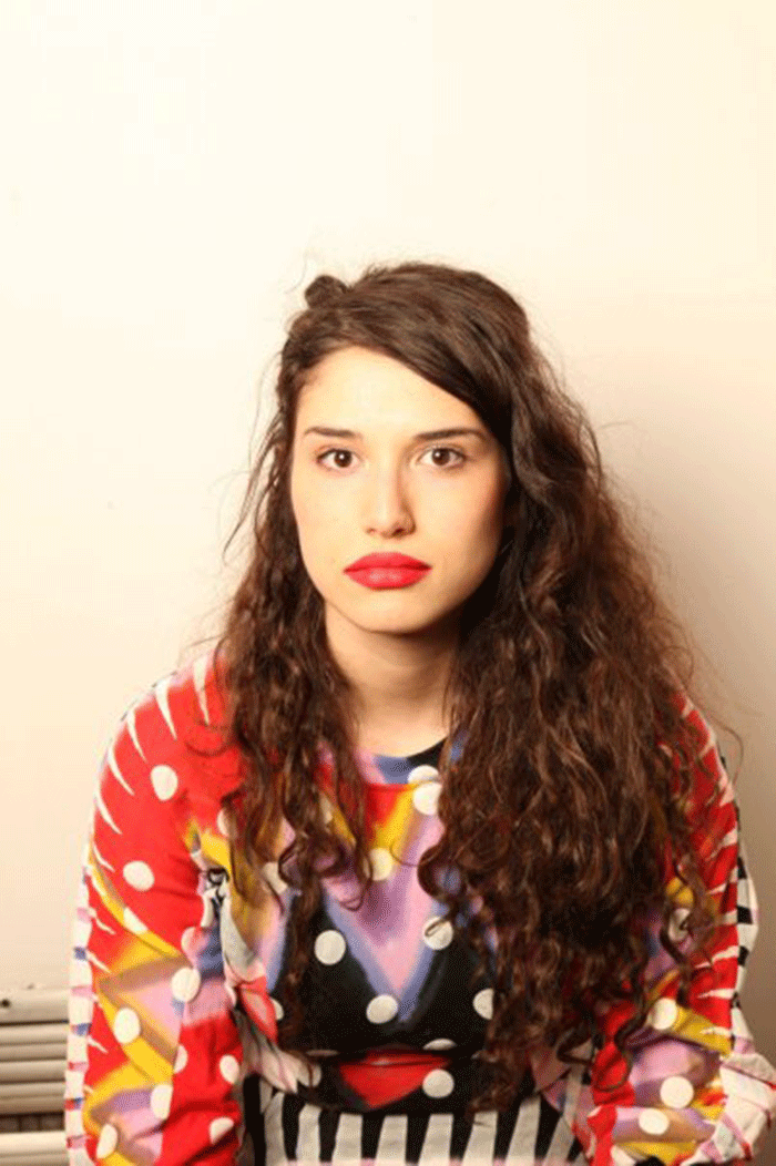 winonadyani: Dora Moutot ou l'art de La Gazette...