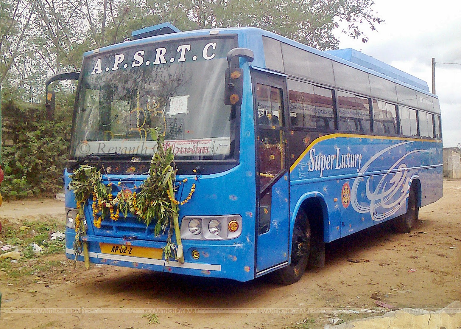 LOVE of Z: New SUPER LUXURY Buses