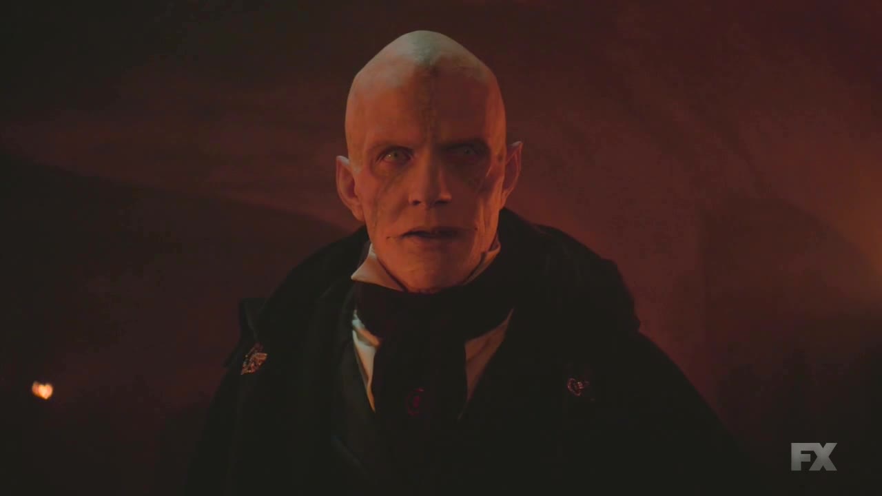 Taliesin meets the vampires: The Strain Season 2 – review