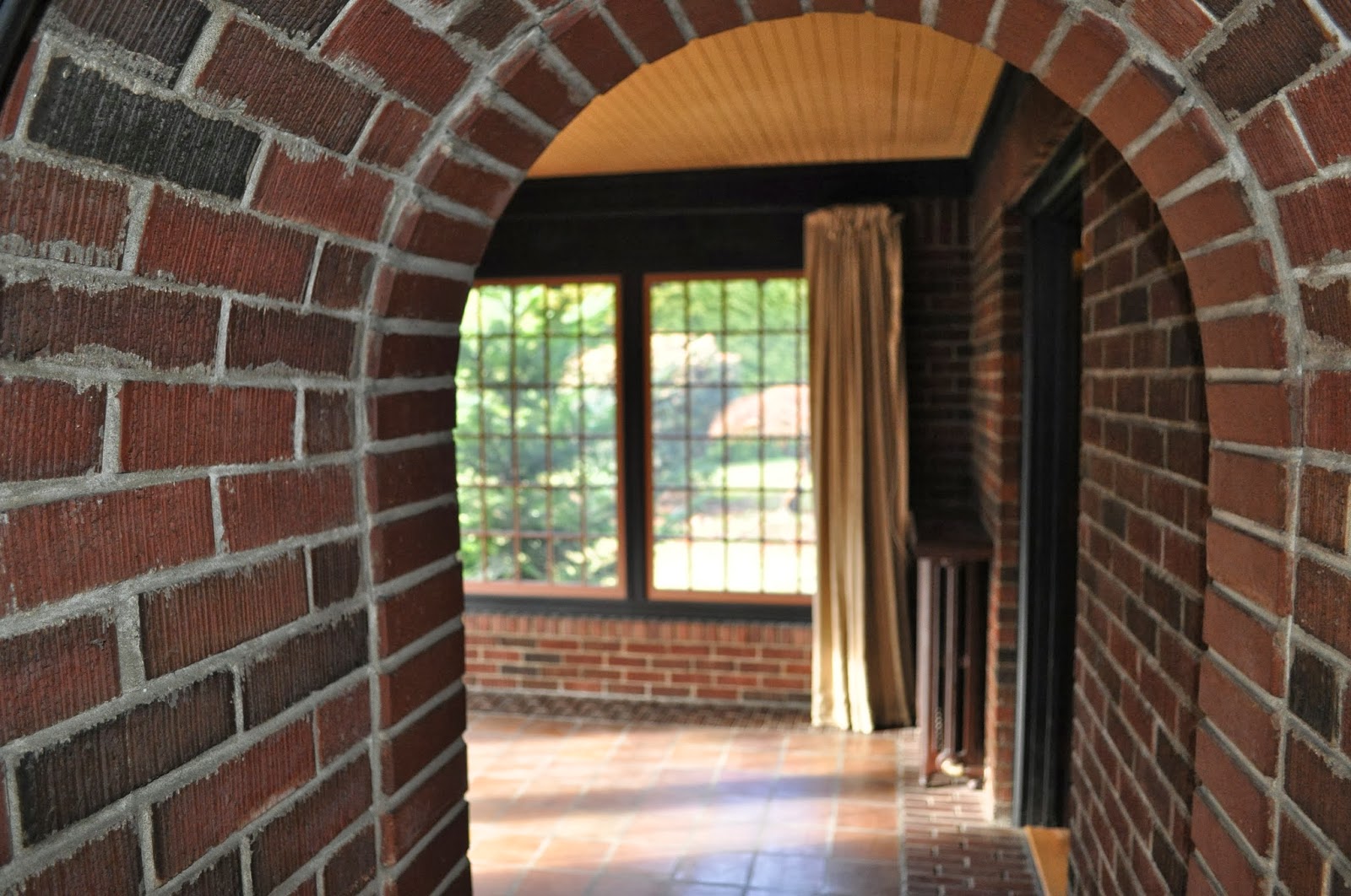 Whispers from the Edge of the Rainforest: Wilmar Mansion sells