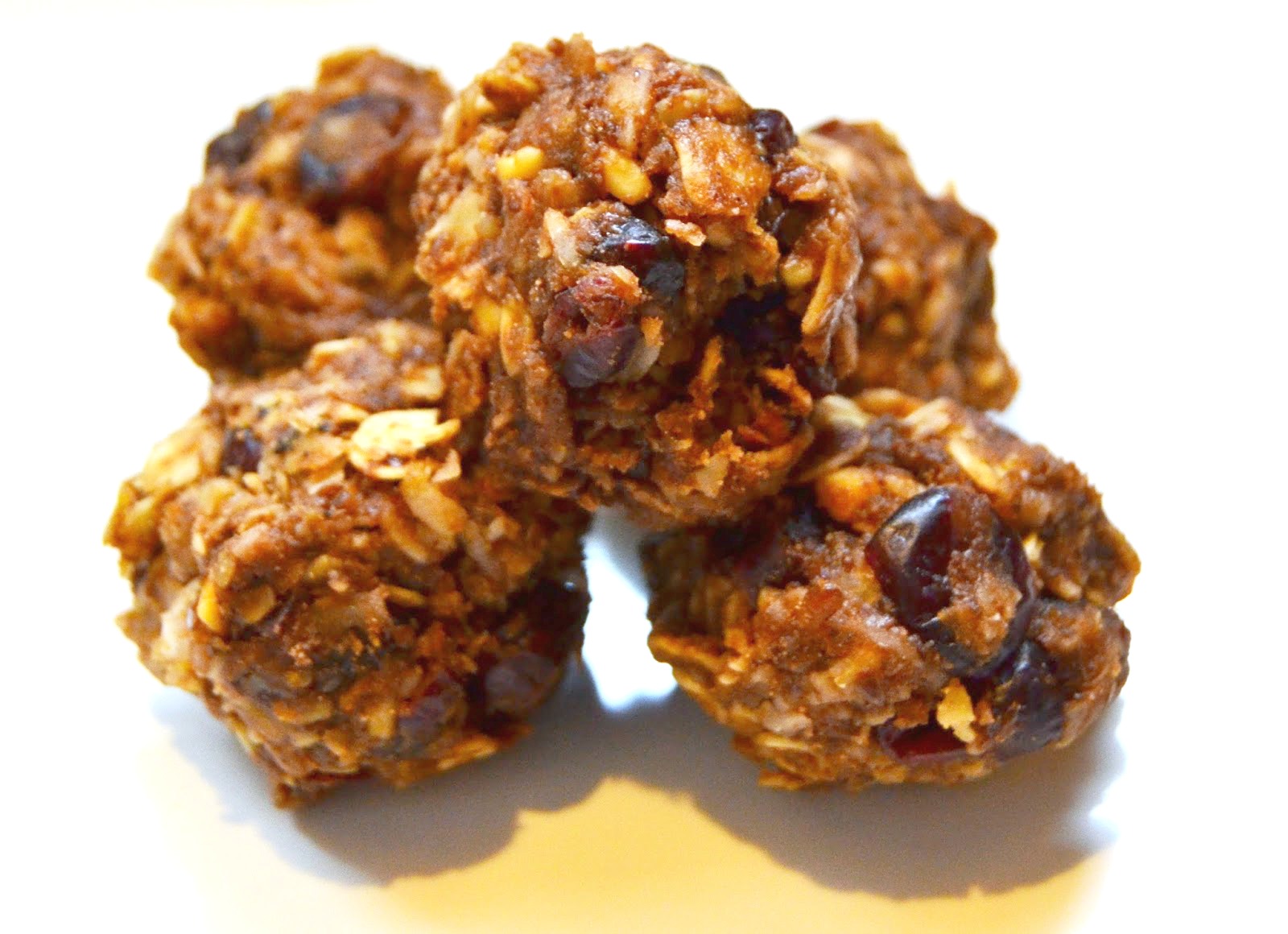 Energy Bites Snack | The Nutritionist Reviews