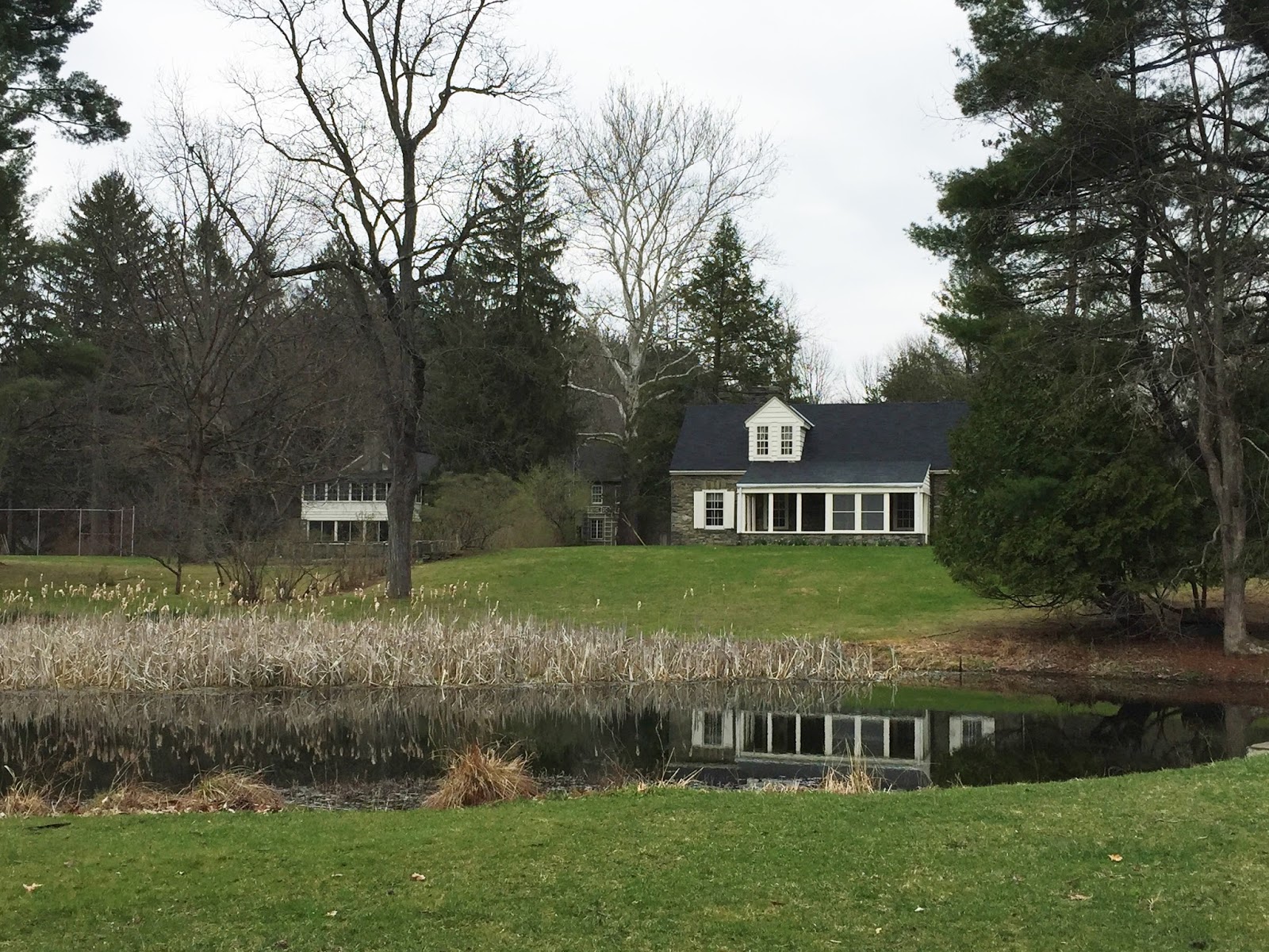 Souvenir Chronicles: HYDE PARK, NEW YORK: ELEANOR ROOSEVELT'S VAL-KILL