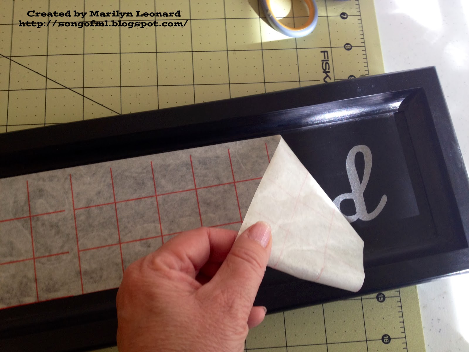 ~ Marilyn's Crafts ~: Decorative Vinyl Tray