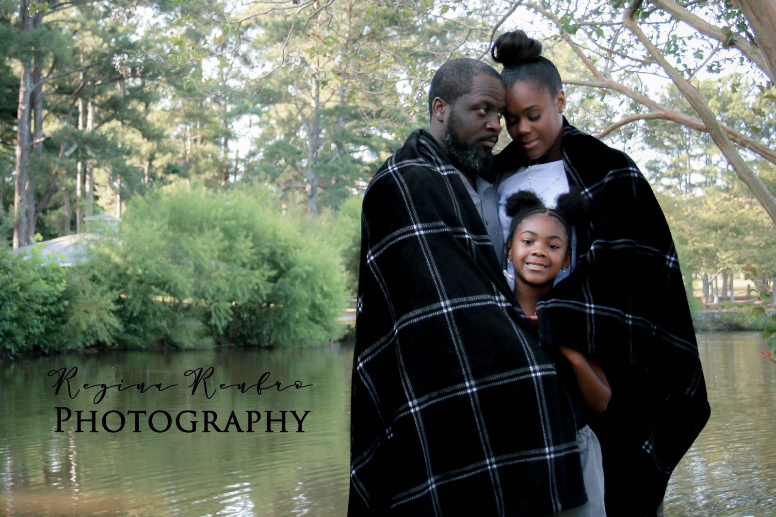Here is Regina: Family Photography - Capturing Fall