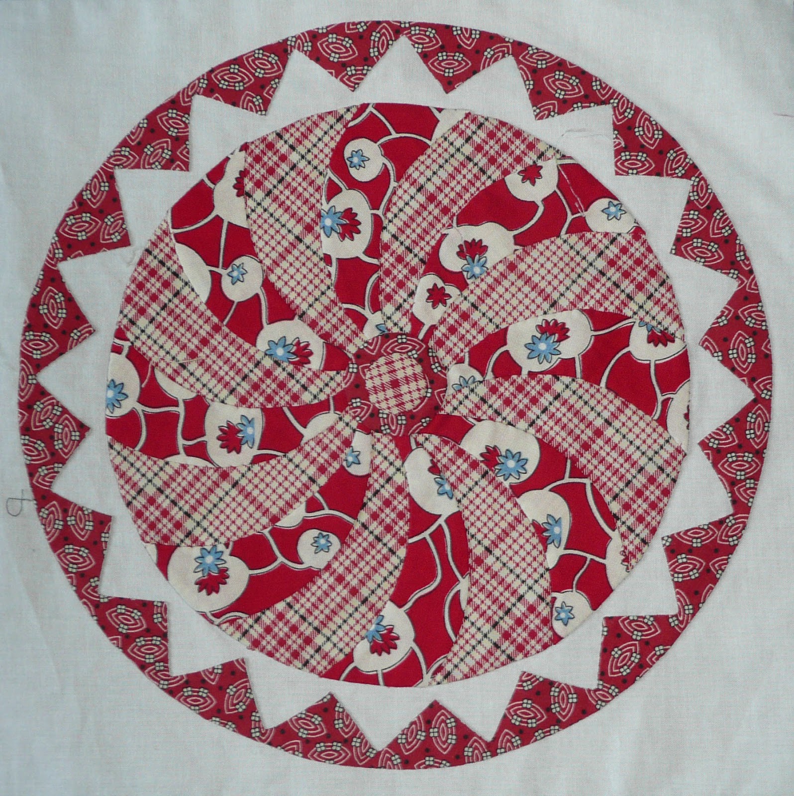Come Quilt (Sue Garman): Happy Daze!