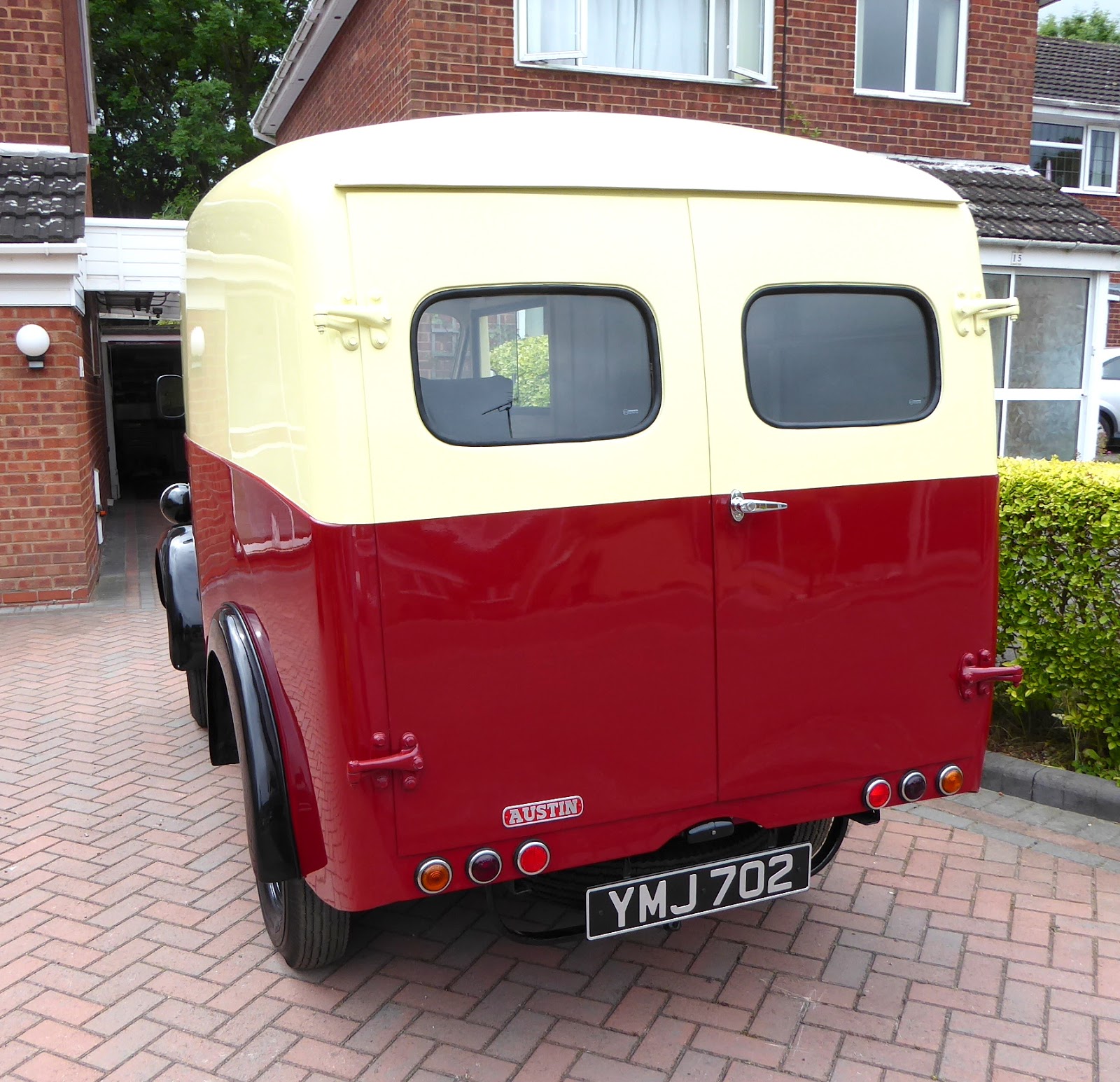 MORRIS-TYPE JB VAN (AUSTIN-101 Version): 2017