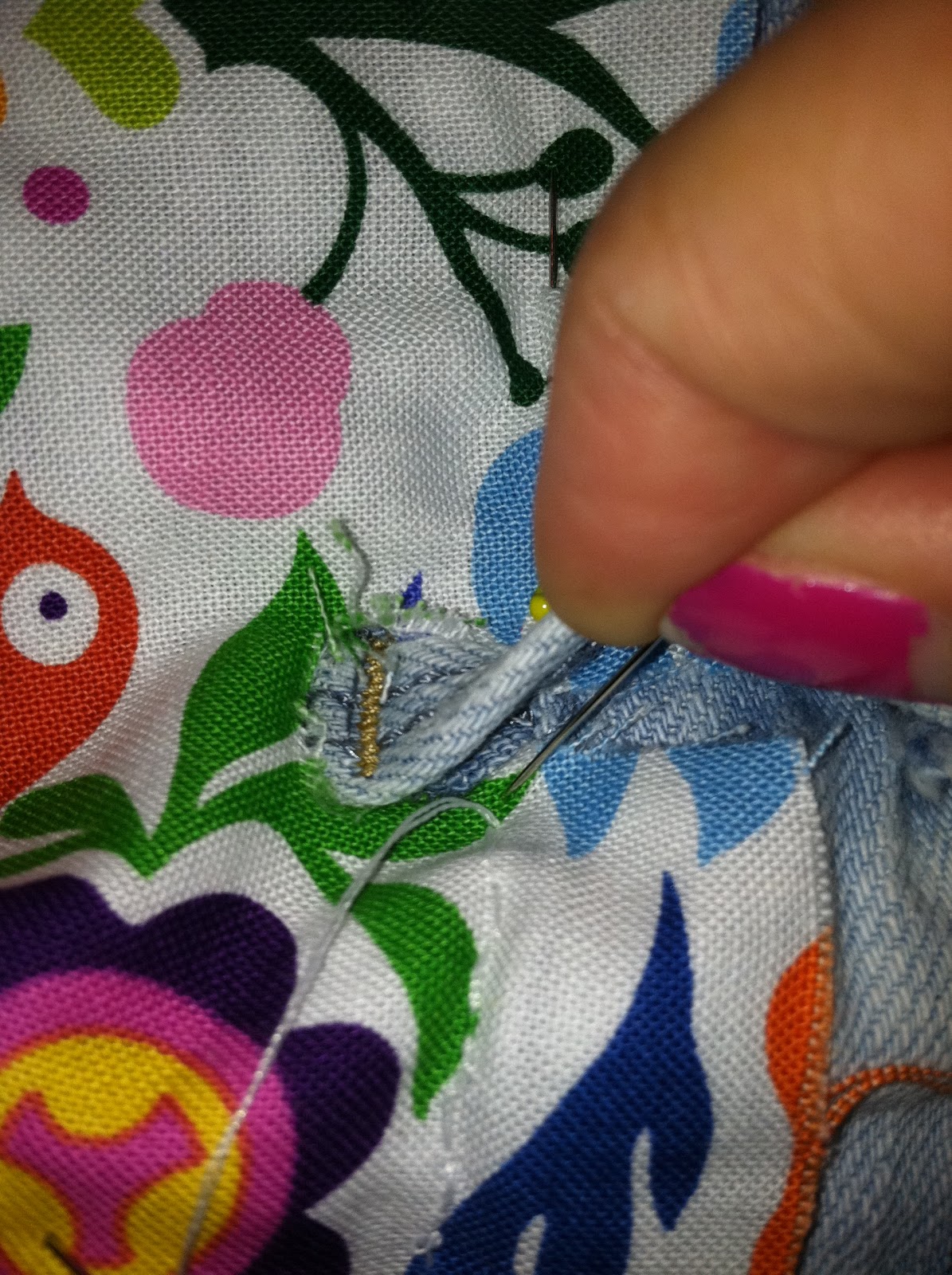 Keepin' it trendy ~ Thrifty style: DIY Mini Fabric Panel Shorts