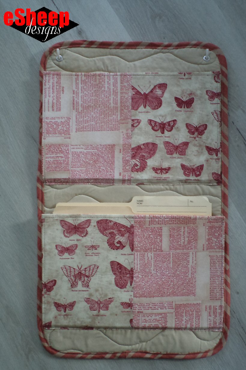 eSheep Designs: Customizing a Free Fabric Wall Organizer Pattern