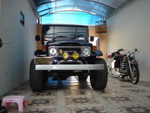 MOBIL HARDTOP: TOYOTA HARDTOPDIESEL TAHUN 1984