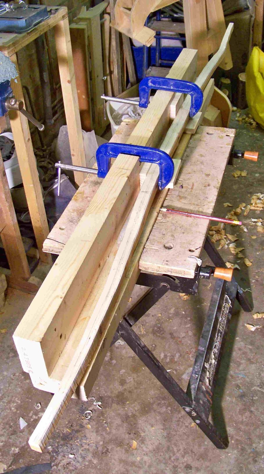 Bowyer's Diary: Steam Bending Yew