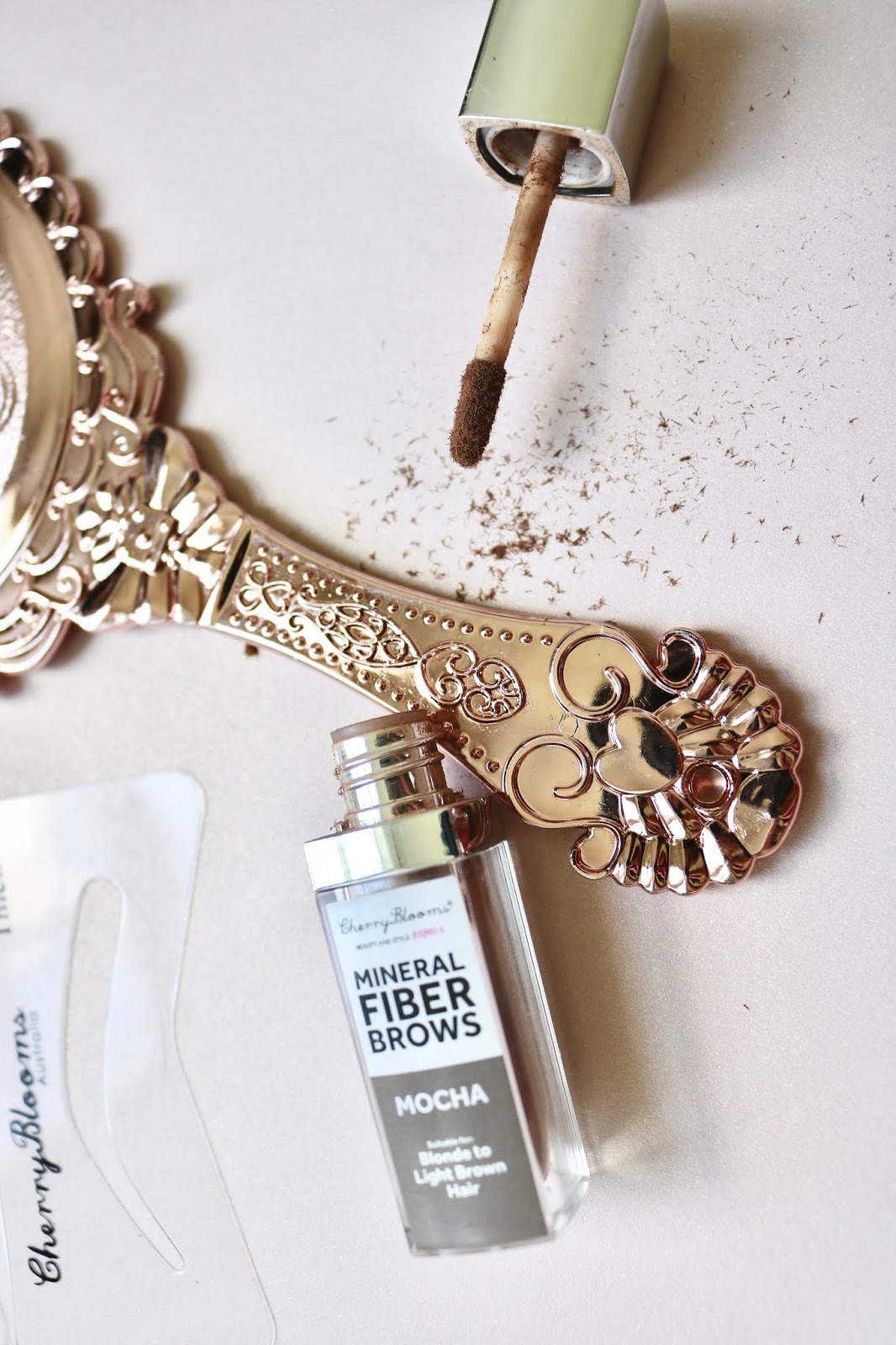 How to make your eyebrows look like twins!