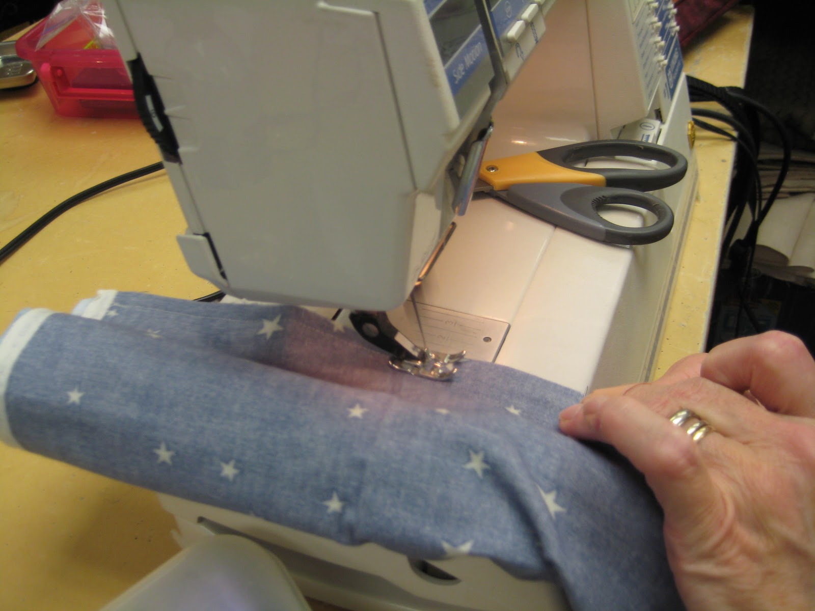 Gabbi Abbi May: We challange you to make Pillowcases for others!