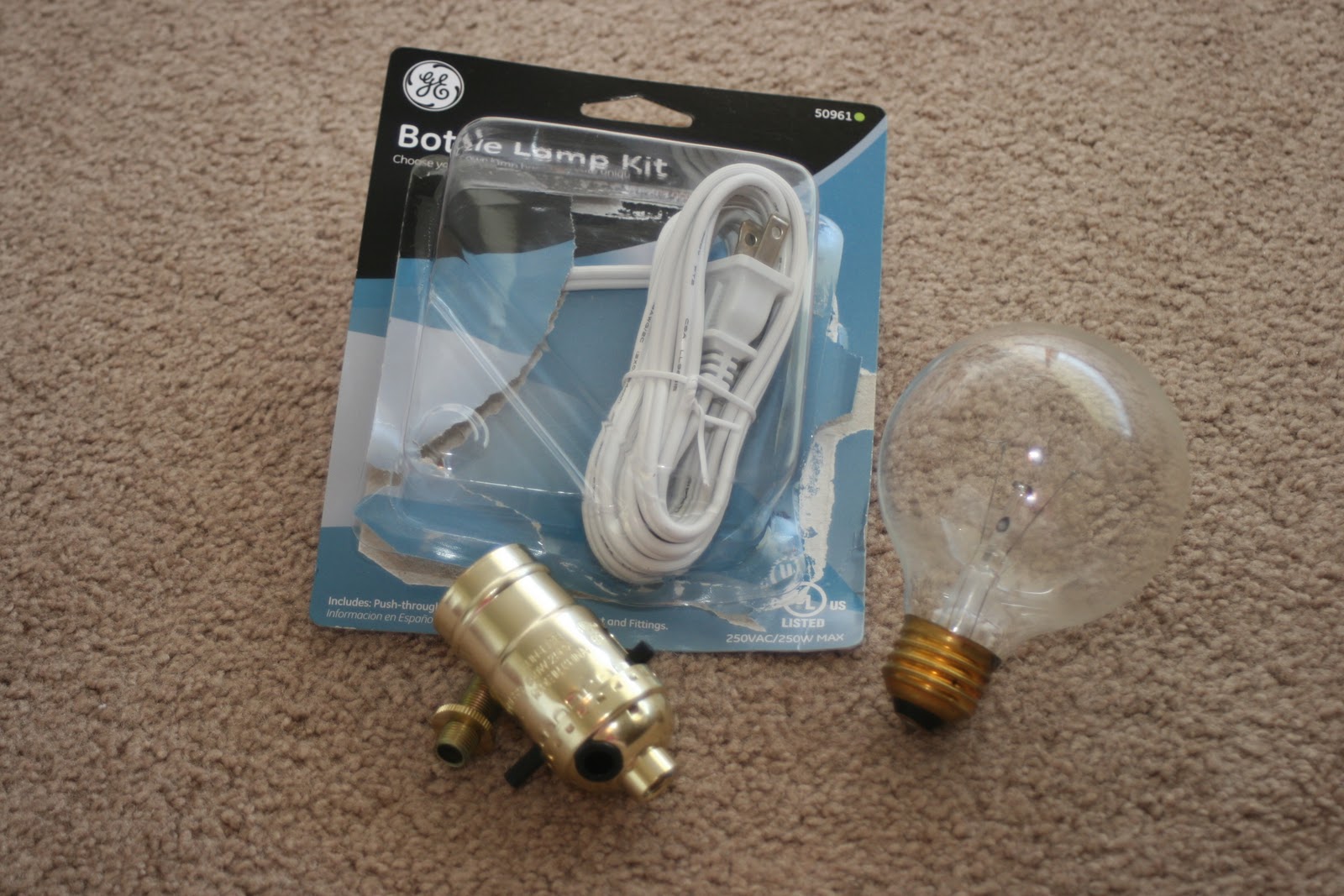 The Cozy Old "Farmhouse": My First DIY Lamp!!