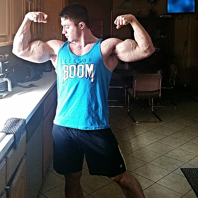 the beauty of male muscle: Blake