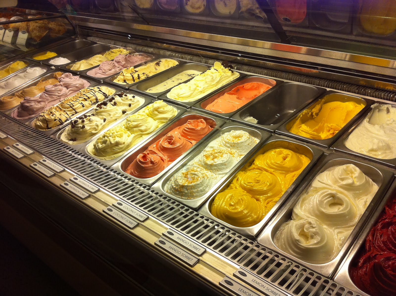 Edibles & Potables: Gelato, Las Vegas