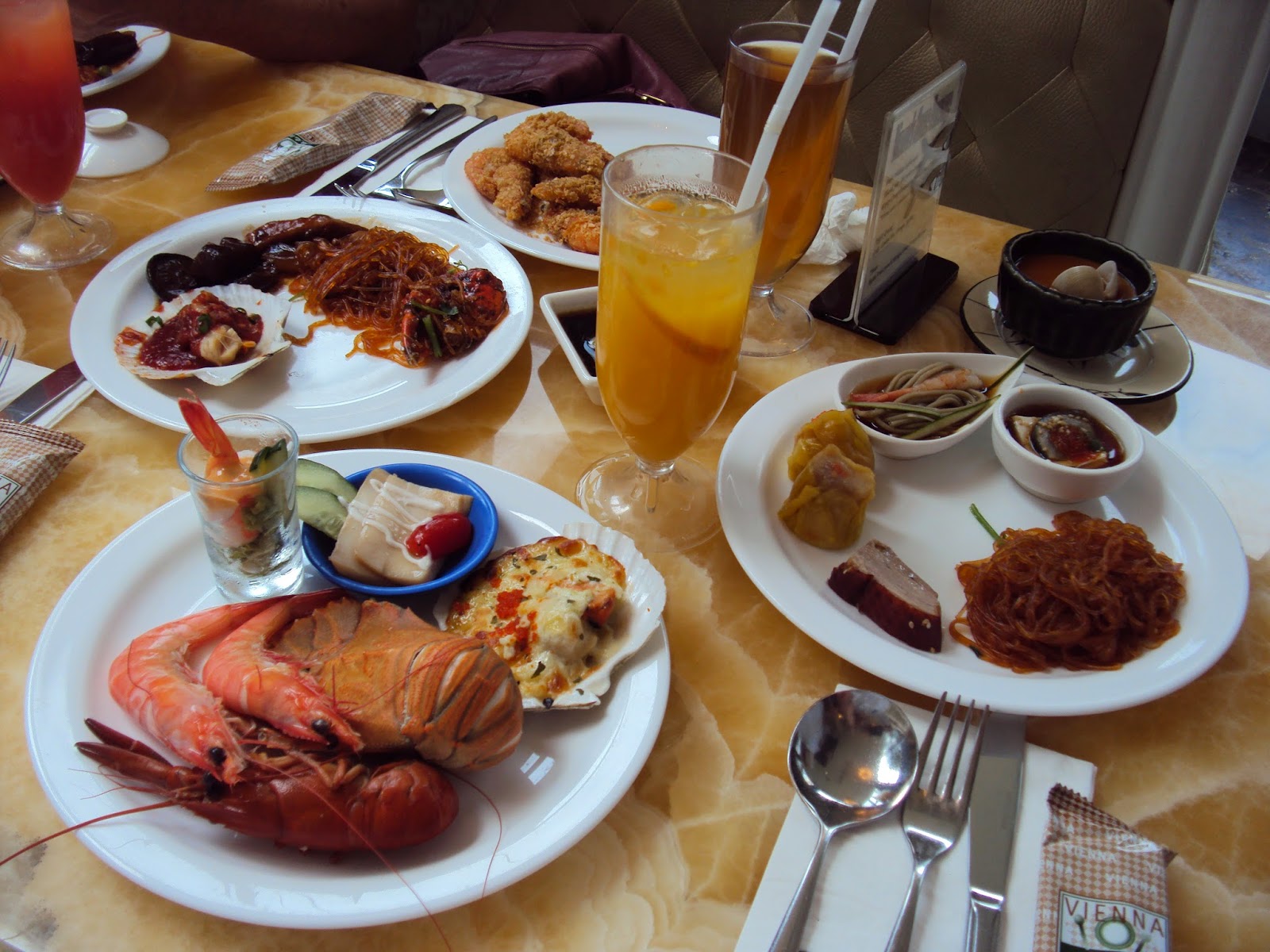 Vienna International Seafood And Teppanyki Buffet Restaurant Singapore ...