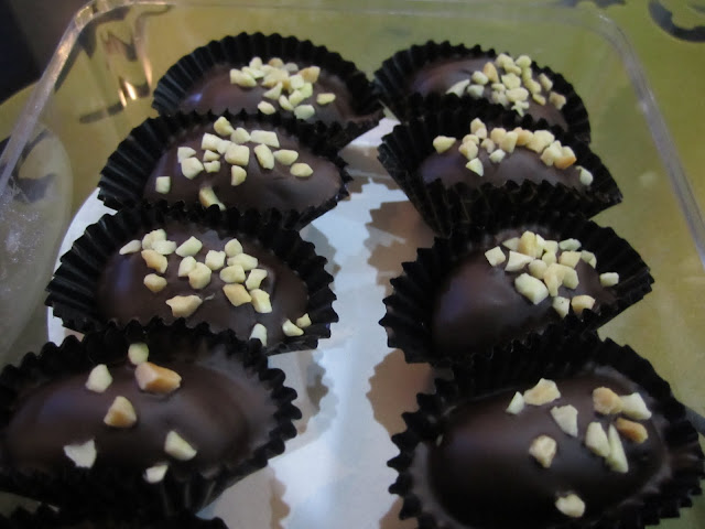 Daily Cuppa: Almond London Cookies