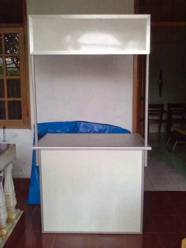Booth Knock Down - Booth Portable Murah, Booth Event Desk Murah, Cocok ...
