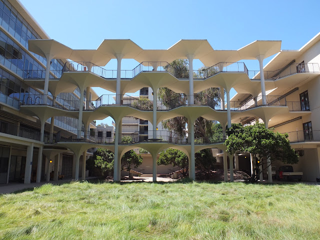 UCSD / Art & Architecture