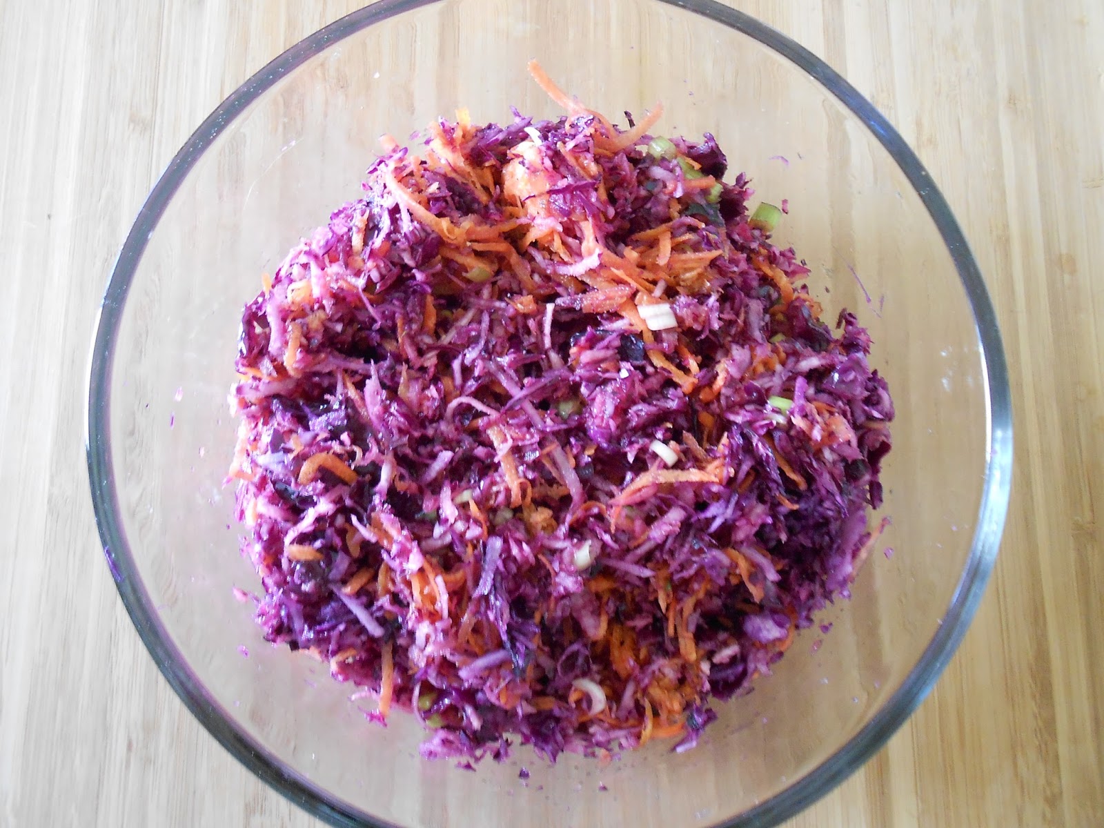 Eat cook and love: Salade de chou rouge et carottes