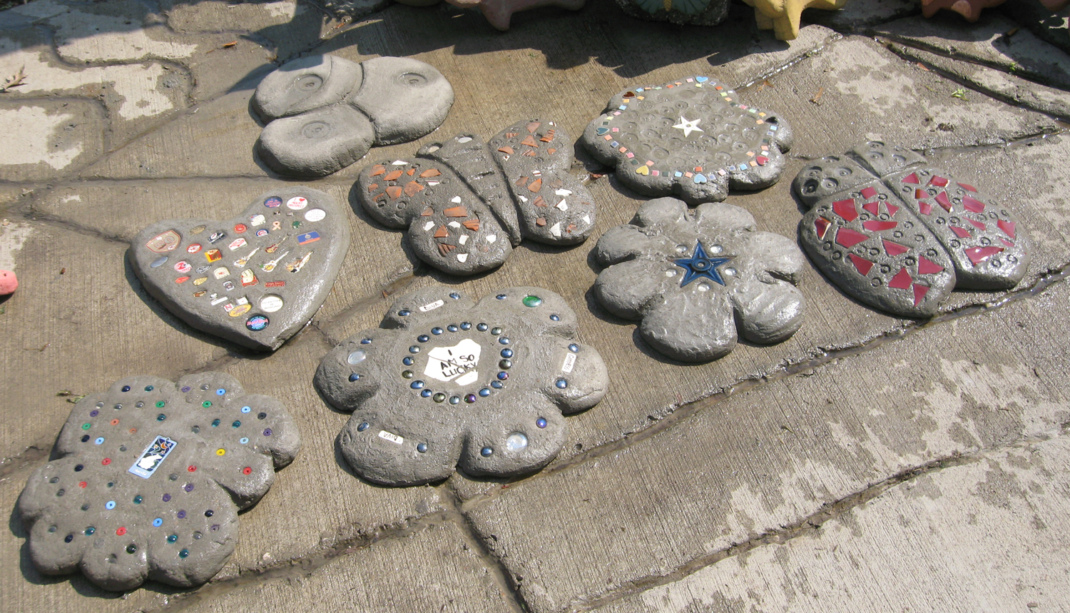 From the Summer's Garden: FIRST HYPERTUFA STUDIO OF THE SUMMER!