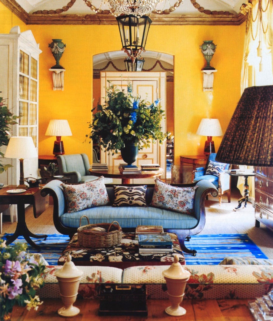 Spencer Alley: Modern & Unmodern