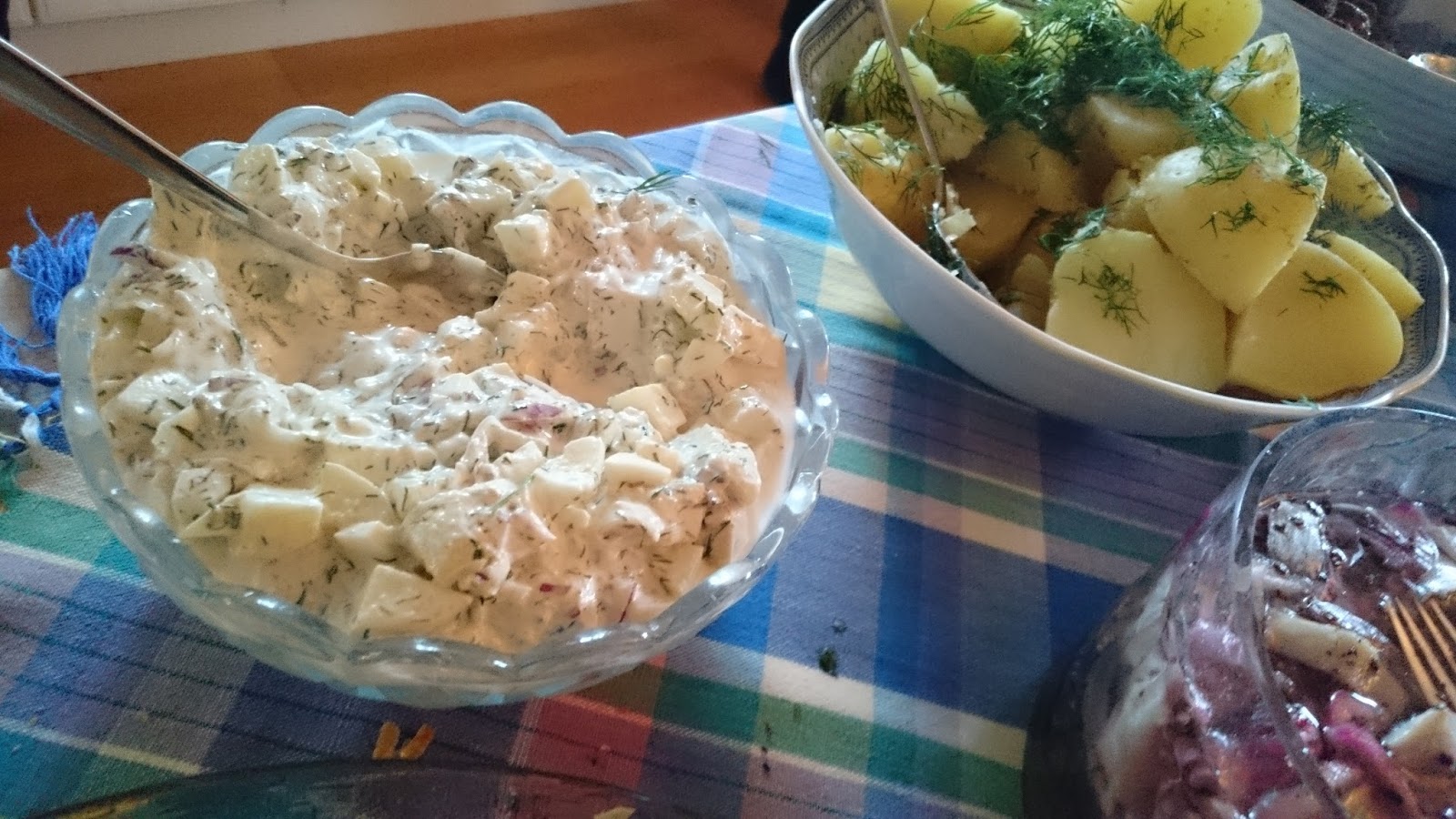 Vit sillsallad - Recept på Matlyckan