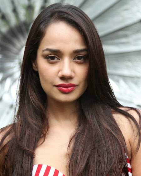 Beauties in Bikini: India’s own Angelina Jolie - Pardeep Bassi