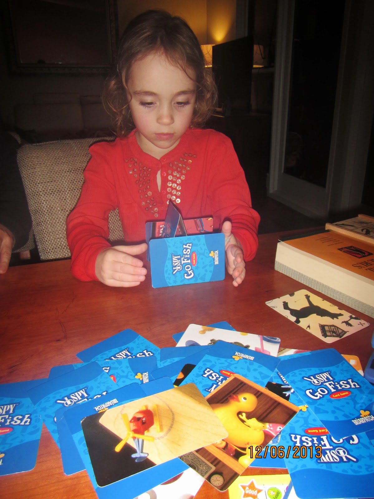 Crafty little people: Card houses