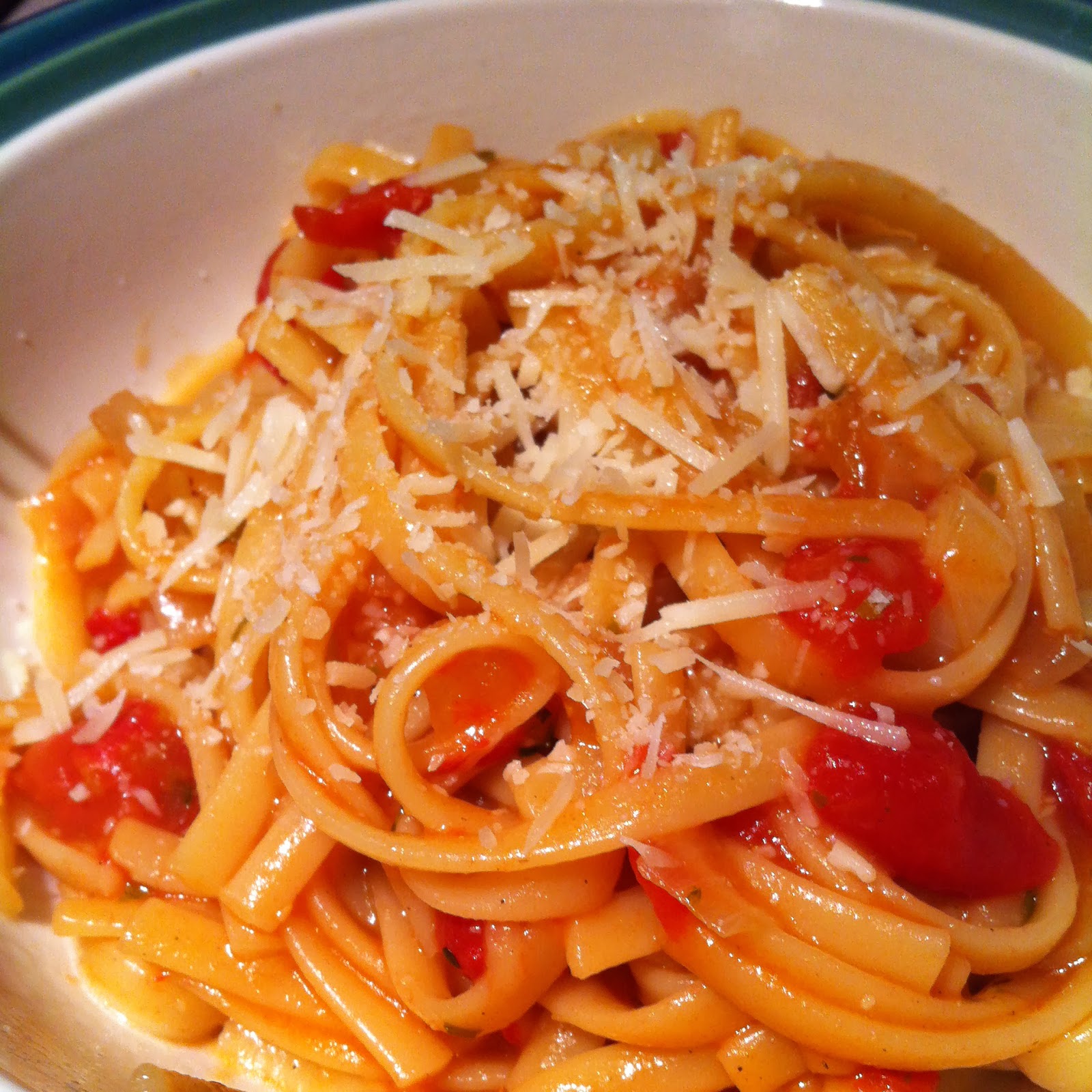 Hayley Daily: Quick Cooking: Testing A One Pot Recipe