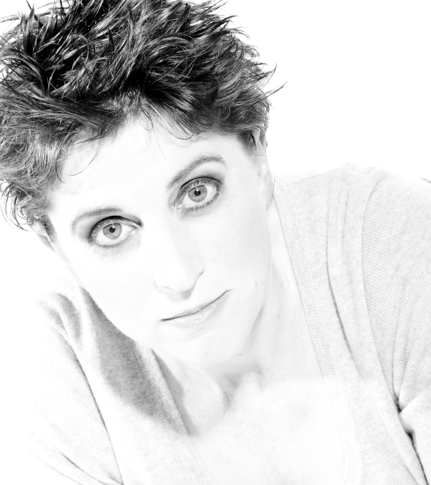 Historical Fiction Week: Natalie Meg Evans - Alba in bookland